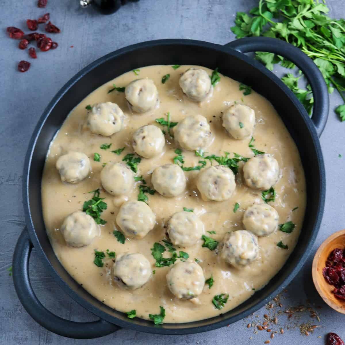 Festive Black Bean Meatballs with Cranberries | Vegan & Gluten Free • a ...