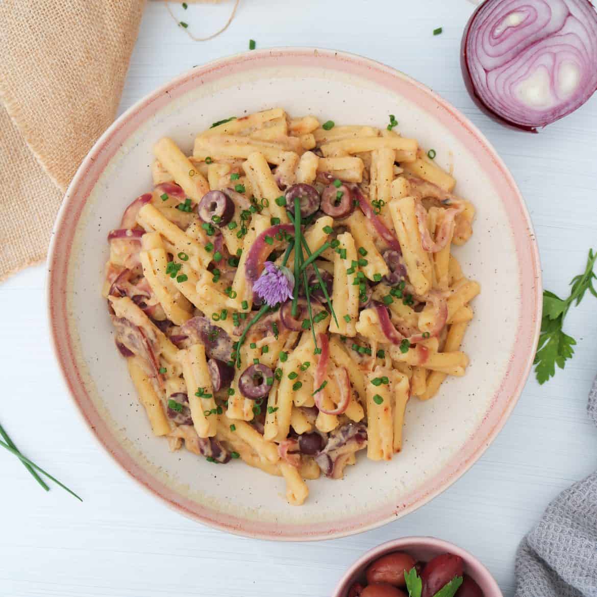 Caramelized Onion, Hummus and Olive Pasta • a Veg Taste from A to Z