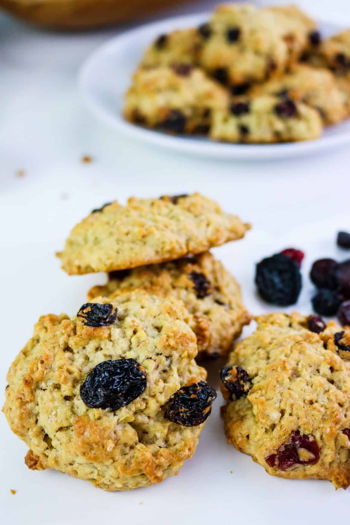 American Style Oat, Cranberry and Raisin Cookies • a Veg Taste from A to Z