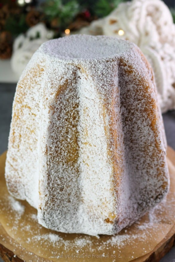 The Best Vegan Pandoro • a Veg Taste from A to Z