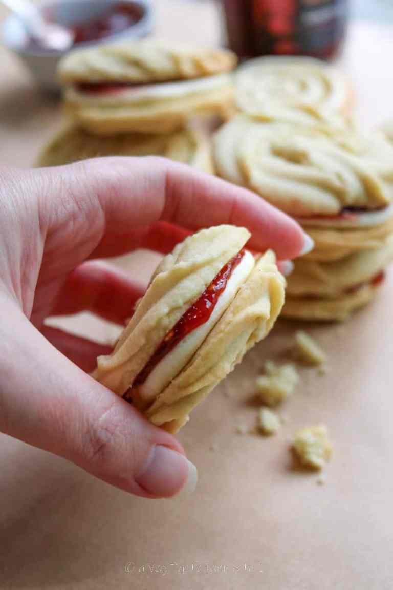 Vegan Viennese Whirl Cookies • a Veg Taste from A to Z